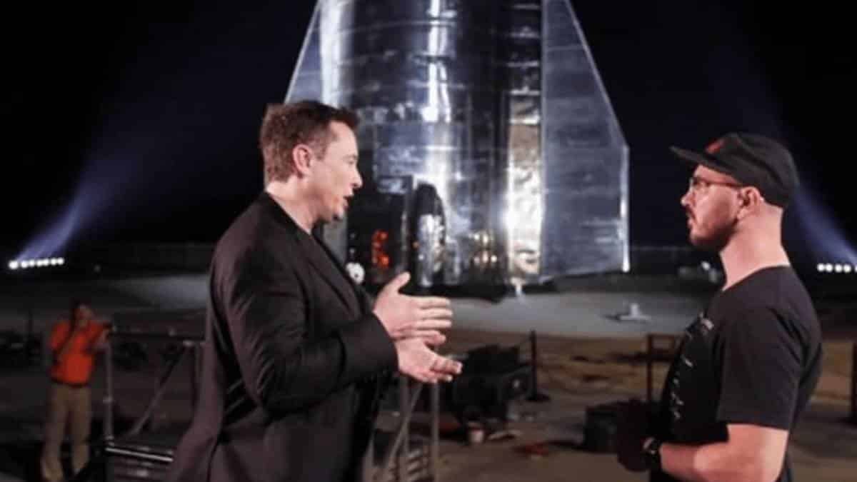 Elon Musk’s Recent Visit to Starbase With Tim Dodd And Tweets About His Clothes Are Too Big for ...